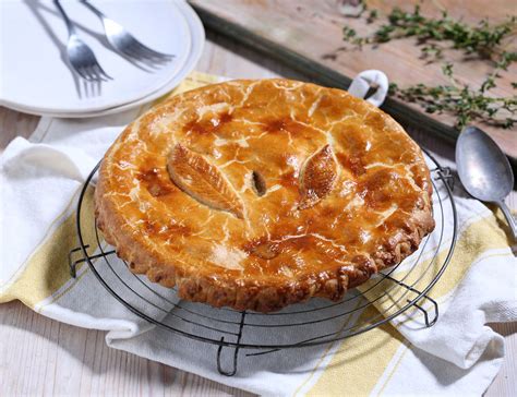 Gumbo Creamy Chicken Leek And Mushroom Pie