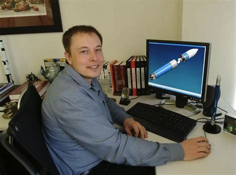 盘点spacex历史上14个重大时刻：从濒临破产到星舰爆炸 凤凰网