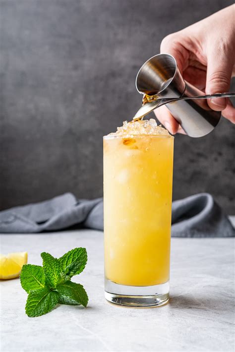 Fog Cutter Twist And Toast