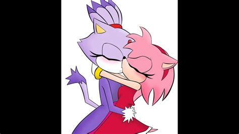 Blaze The Cat And Amy Rose Kiss