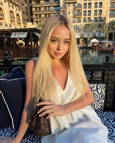 Polina Lebedeva Cacaoo