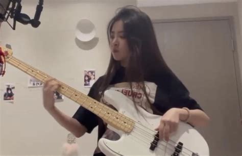 王中平19歲校花女兒休學返台！背後原因曝光