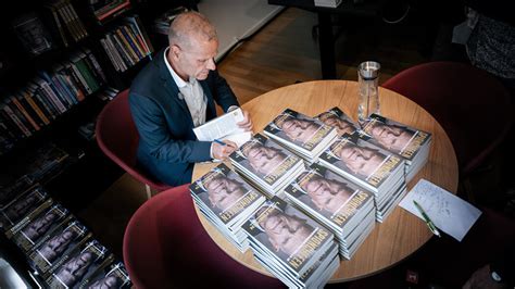 OLFI Måske handler sagen bare om at FE chef Lars Findsen gik langt