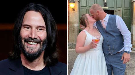 Keanu Reeves De 57 Años Asistió A La Boda De Unos Fans Tras Ser