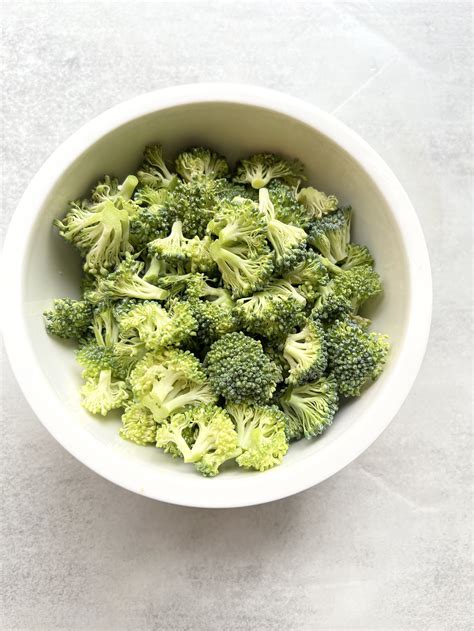 10 Minute Garlicky Sautéed Broccoli — Sammi Brondo | NYC based ...