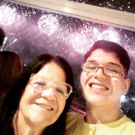 Italo Moraes Itasmoraes • Threads Say More