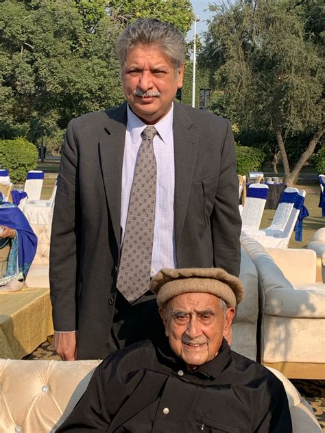 Yasir Mahmood On Linkedin With Syed Babar Ali At The Lums Alumni