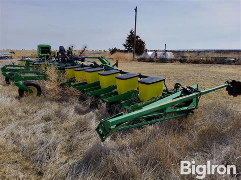 2006 John Deere 1720 16R30 Stack Fold Planter Agriculture BigIron