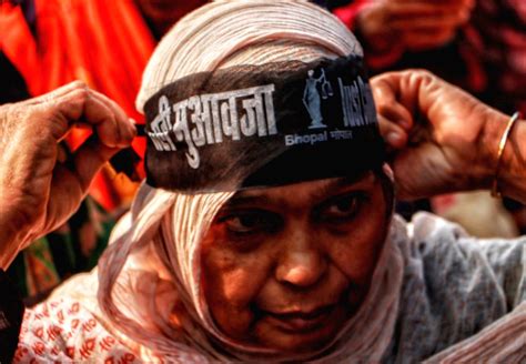 New Delhi Bhopal Gas Tragedy Survivors Stage A Demonstration And
