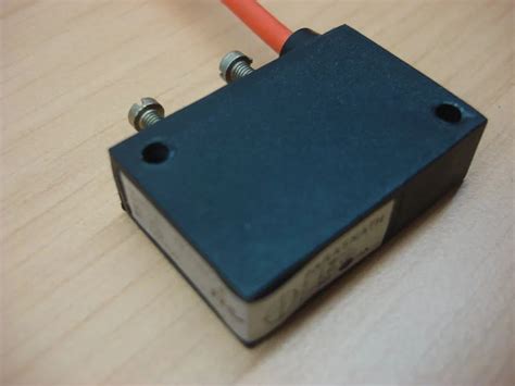 Black Cylindrical Inductive Proximity Switch At Rs In New Delhi ID