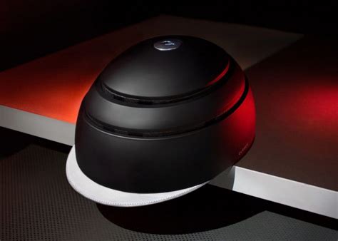 Closca Releases Winter Accessories For Its Folding Fuga Helmet