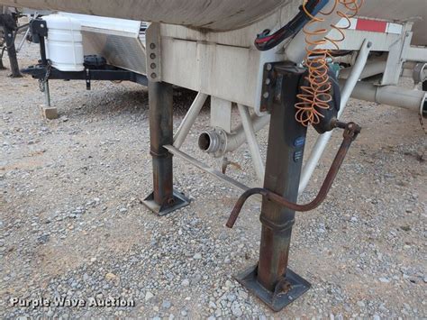 2015 Mac Ltt Tank Trailer In Oklahoma City Ok Item Nz9300 Sold Purple Wave