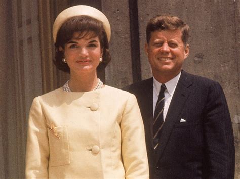 Oleg Cassini And The ‘jackie Look Daniella On Design