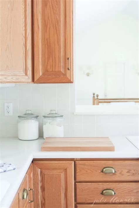 Updating A Kitchen With Oak Cabinets Without Painting Them Oak