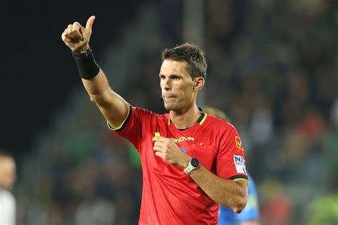 Change Of Referee For Napoli Vs Venezia Week 18 Fixture After