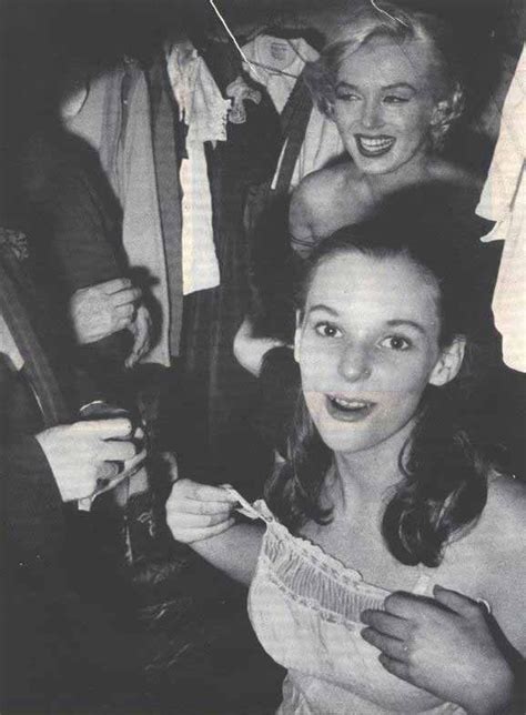 Pin By Hi On Marilyn Monroe 1955 Marilyn Marilyn Monroe Photos