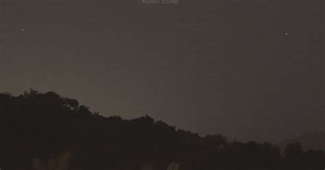[영상] 우주 향해 번쩍…거꾸로 치는 번개 포착