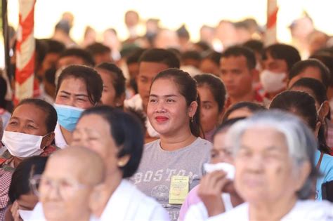 នាយឧត្តមសេនីយ៍ កិត្តិបណ្ឌិត ហ៉ីង ប៊ុនហៀង៖ សមិទ្ធផលនានាកើតមាននៅកម្ពុជា