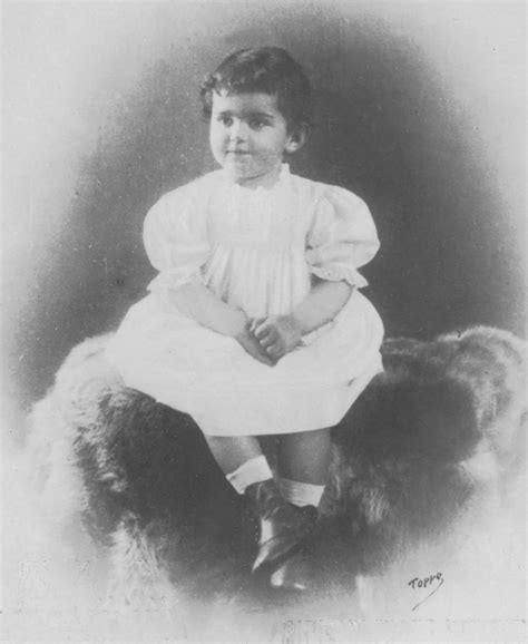 La princesa italiana que murió en un campo de concentración nazi amputada y enterrada en una