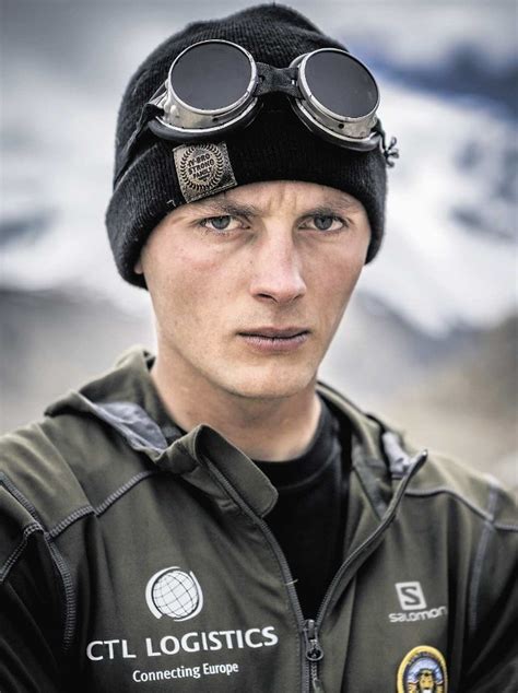 Bargiel chce zanieść flagę na Mount Everest Dziennik Polski