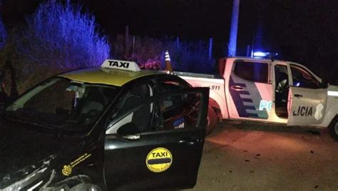 Un Adolescente De 15 Años Robó Un Taxi Lo Chocó Contra Un Patrullero Y