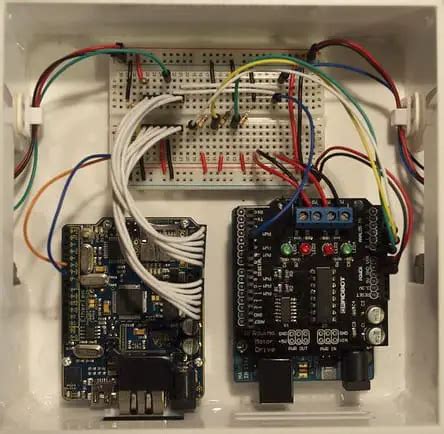 Fa Ons Dont Un Arduino Peut Stocker Des Donn Es Comment Utiliser Et Comparer Les Co Ts