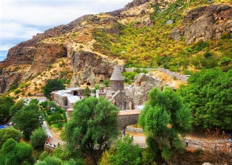 Dont Miss The Most Beautiful Places To Visit In Armenia Honeycombers