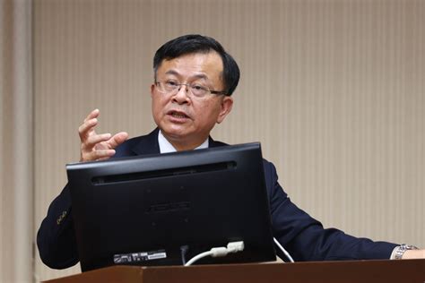 老鵝日報 侯友宜轟ncc行政不中立「砍掉重練」 陳耀祥：所以要回戒嚴時期？