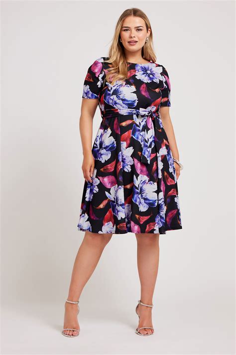 Yours London Plus Size Black Floral Print Skater Dress Yours Clothing