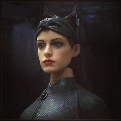 Hottoys Catwoman Selinakyle Thedarkknightrises Annhathaway