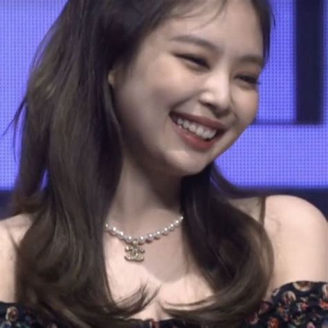 Jennie Blackpink Lq Hq Icon Instagram Update Layout  Kpop Girls