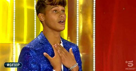 Denis Dosio Contro Il Grande Fratello Vip Fa Male Sentirsi Escluso