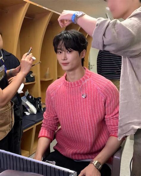 این روزها همه کشته مُرده این پسر کره‌ای هستند، شما هم با دیدن این