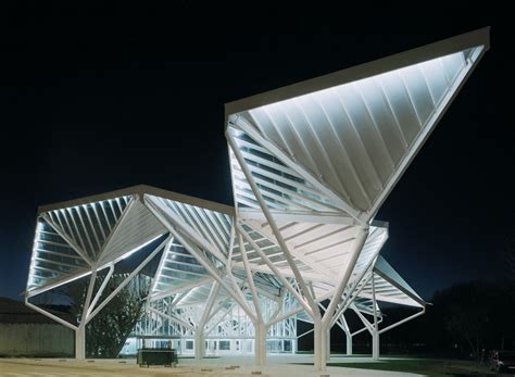 10 Examples Where Origami Meets Architecture Rtf Rethinking The Future