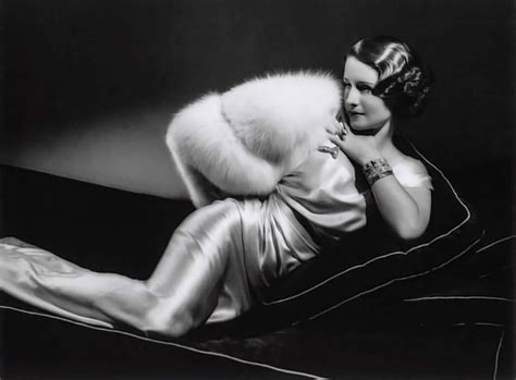 Norma Shearer Actress And Hollywood Star 16 Photo Trading Cards Set
