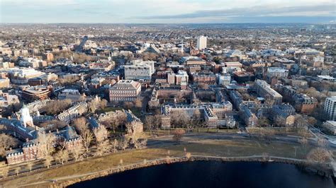 The Pentagonal Number Theorem Quantum Calculus