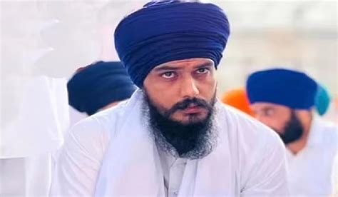 चंडीगढ़ पंजाब इंटरनेट एसएमएस सेवाओं के निलंबन की अवधि सोमवार दोपहर तक बढ़ी अमृतपाल अब भी फरार