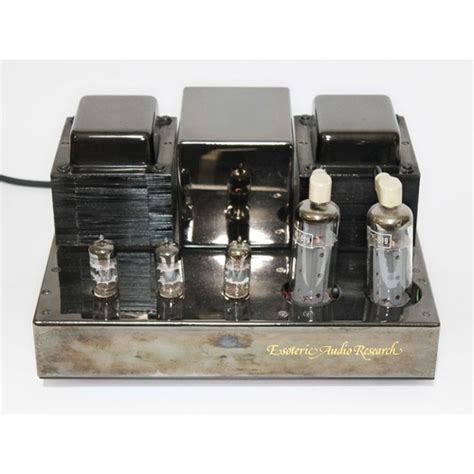 An Esoteric Audio Research Ear 509 Tube Amplifier With Pl519 And