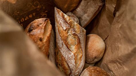 Où trouver la meilleure baguette de Paris en 2025 Paris Secret