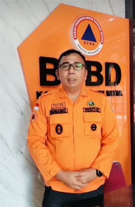 Tingginya Curah Hujan Mengakibatkan Debit Air Sejumlah Sungaimeningkat