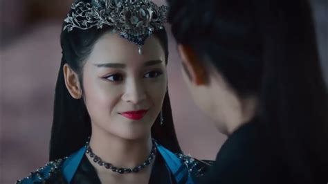 醉酒促姻缘 旭凤醉吻锦觅《香蜜沉沉烬如霜》 杨紫 罗云熙 ♡鎏金剧场♡ Youtube