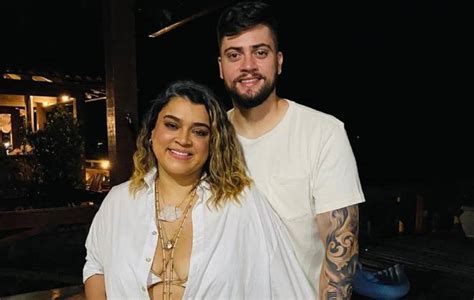 Preta Gil parabeniza Rodrigo Godoy vídeo Te amo mozi OFuxico