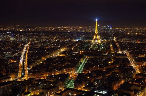 세계로뭉게구름 제목 당신이 몰랐던 파리의 겨울모습 누군가는 아름다운 도시 파리의 낮은 화장하지