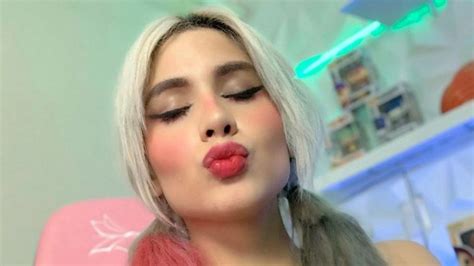 La Influencer Gamer Penny Gameplayss Desafía Los Límites De Instagram