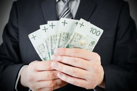 Kwota brutto a netto Rozróżnienie praca money pl