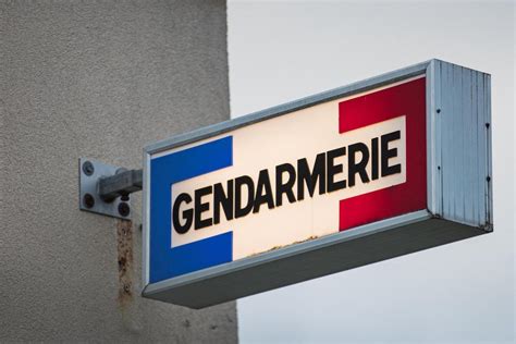 Enfant Mort Dans Une Valise