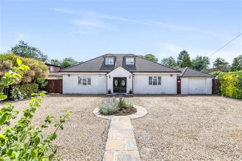 Homes For Sale In Rowan Road West Drayton Ub7 Buy Property In Rowan