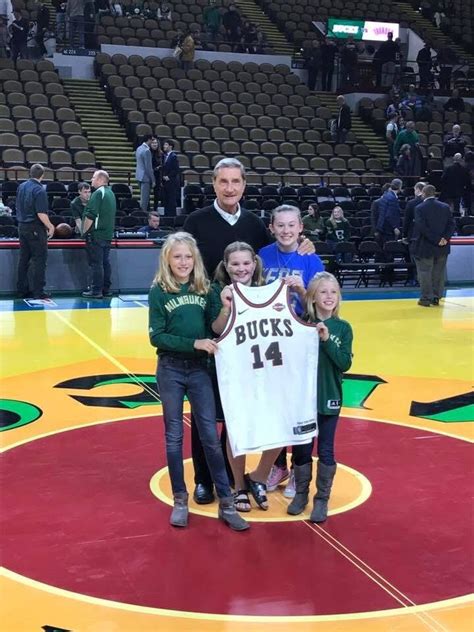 Jon Mcglocklin Celebrates Granddaughters Kettle Moraine Basketball