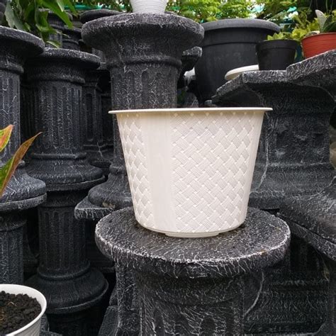 Jual Pot Bunga Putih Motif Anyam 25cm Kota Tangerang Crystallpot Tokopedia