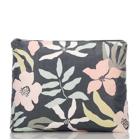Max Flora Pouch In Eve Aloha Collection
